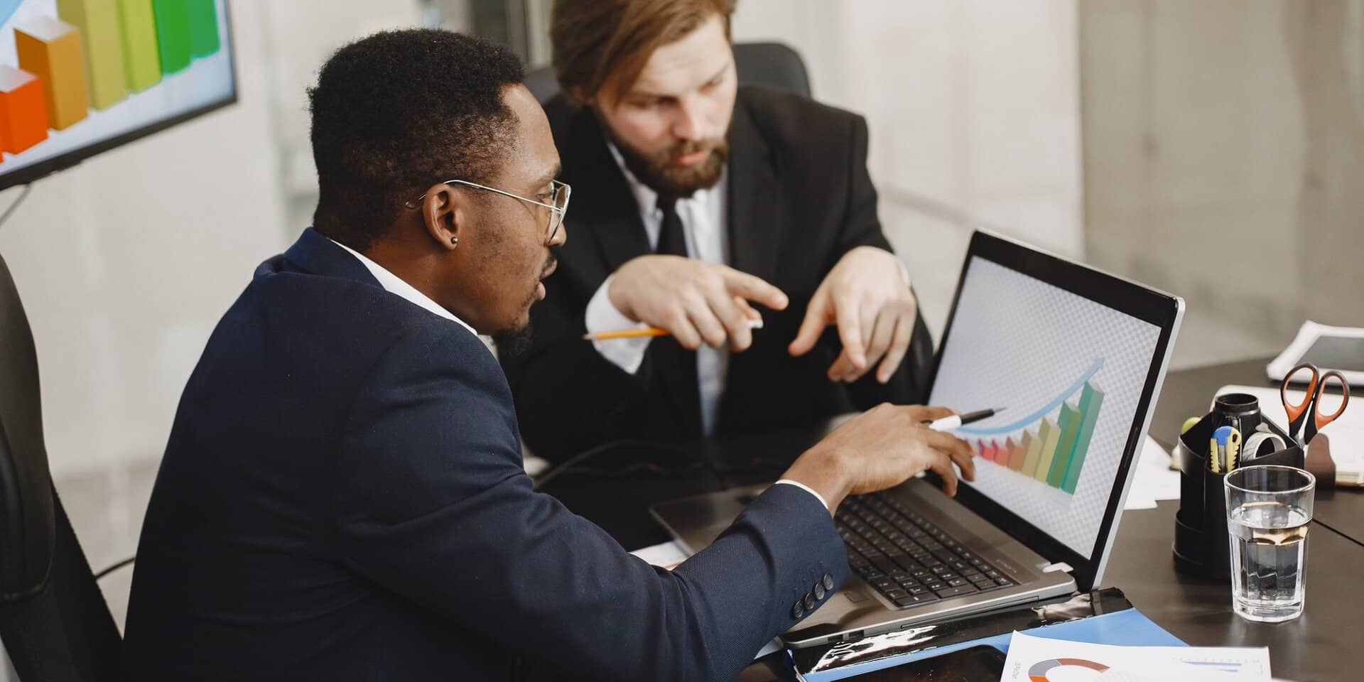 Role of an Operations Analyst: Strategies, Impact & Skills