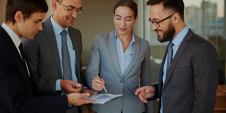 HR Analysts: Job Description & Responsibilities Explained